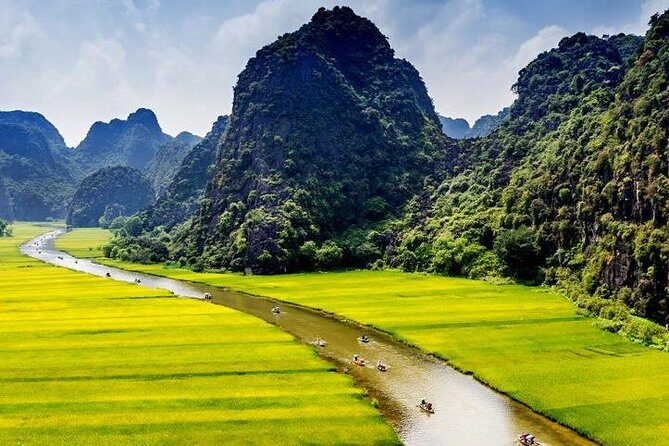 Hoa Lu Tam Coc Full-Day DELUXE Tour Including BUFFET LUNCH & River Boat Ride - Who This Tour Is Best For