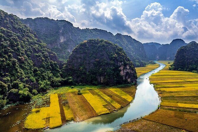 Hoa Lu Tam Coc Full-Day Tour from Hanoi with Limousine Transfer - Exploring Hoa Lu: The Ancient Capital