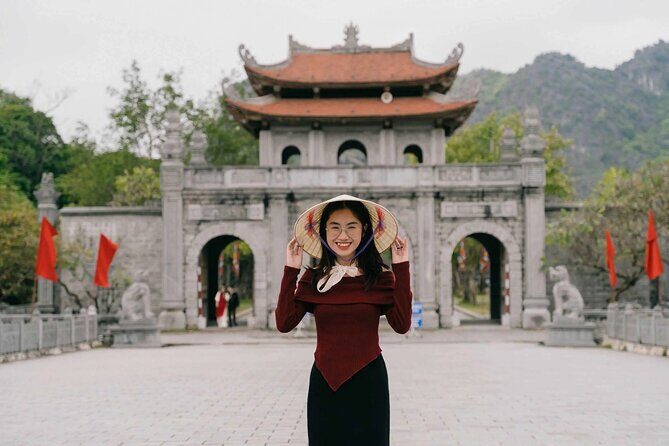 Hoa Lu Tam Coc Full-Day Tour from Hanoi with Limousine Transfer - Returning to Hanoi: Comfort & Punctuality