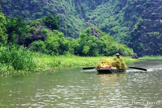 Hoa Lu Tam Coc Full Day Trip by Limousine Transfer Deluxe Group - Who Is This Tour Best For?