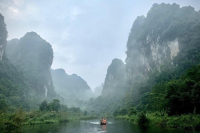 Hoa Lu - Tam Coc - Mua Cave Full Day - LIMOUSINE - FAQs