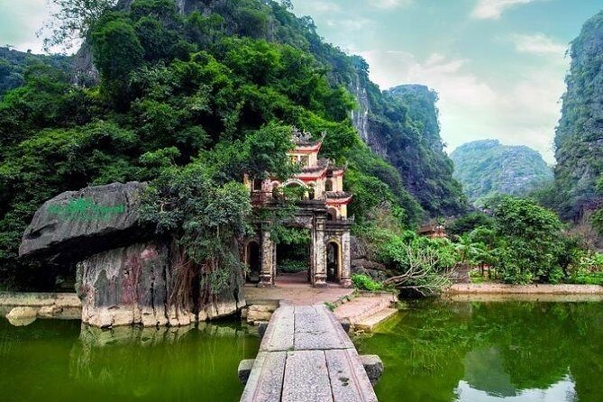 Hoa Lu -Tam Coc - Mua Cave Full Day Trip with Limousine Bus - Transport and Group Size: Comfort and Atmosphere
