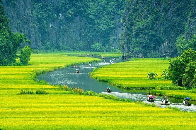 Hoa Lu Tam Coc Mua Cave Luxury 1 Day Group Tour From Hanoi - What Makes This Tour Stand Out?