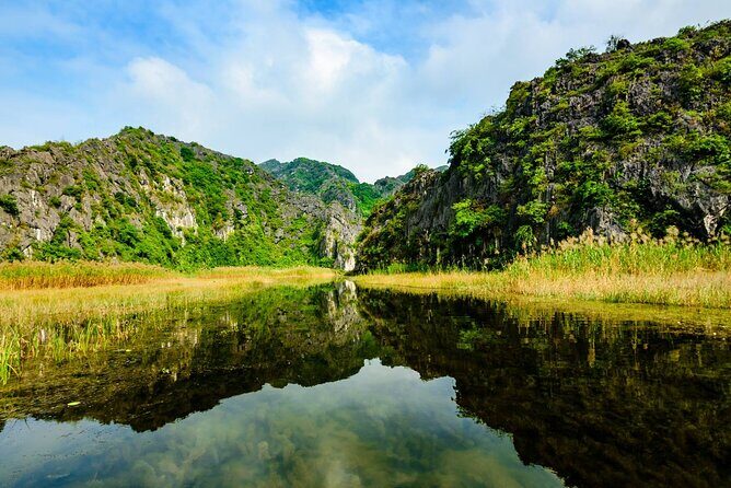 Hoa Lu - Van Long Nature Reserve Day Tour with cycling tour - An In-Depth Look at the Tour Experience