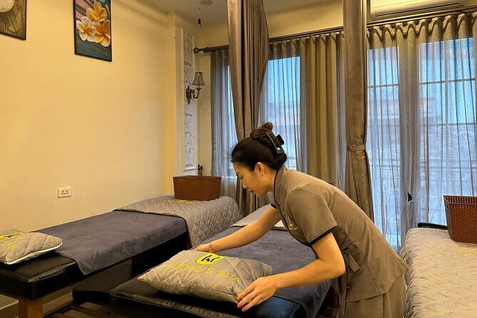 Hoang Spa Nourishing Shampoo & Head Shoulders Face Massage - The Sum Up