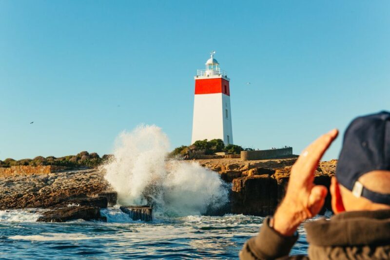 Hobart: 2.5-hour Iron Pot Lighthouse Cruise - Key Points