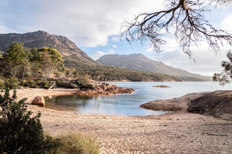 Hobart: A Day At Wineglass Bay - Key Points