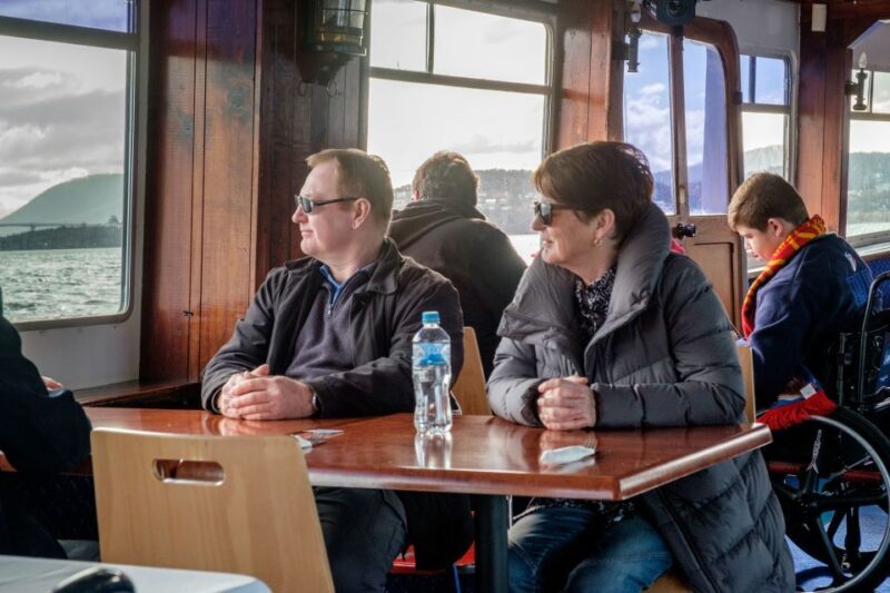 Hobart: Historic Lunch Cruise - The Views & Commentary