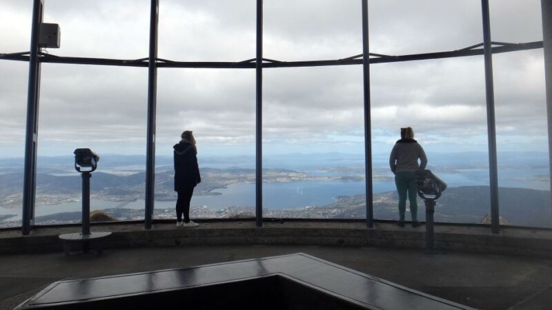 Hobart: kunanyi/Mt Wellington Explorer Bus Pass - The Views and Weather