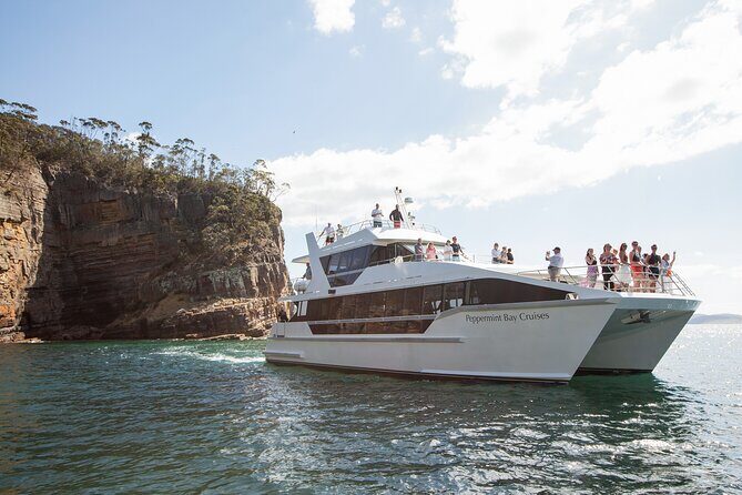 Hobart River Derwent Guided Cruise Tour - Key Points
