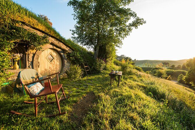 Hobbiton Movie Set Group Tour Early Access (Avoid the crowds!) - Key Points