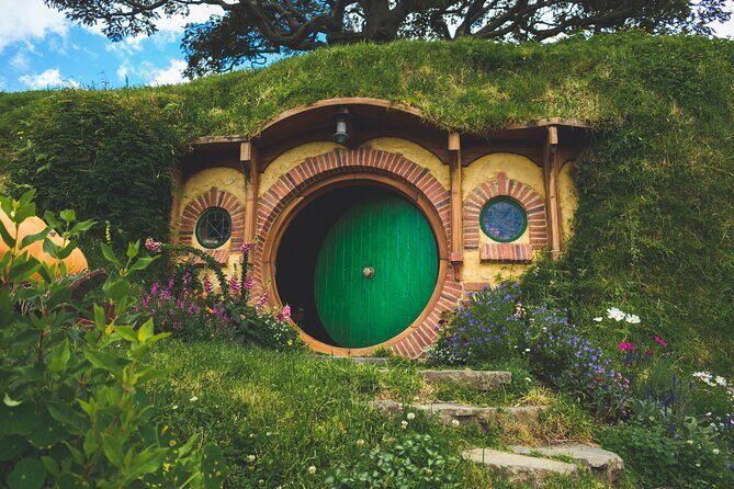 Hobbiton Movie Set Guided Tour - Detailed Breakdown of the Tour Experience