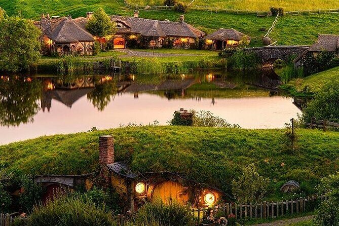 Hobbiton Movie Set Private Transfer and Hobbiton Tour SUV - Who Should Consider This Tour?
