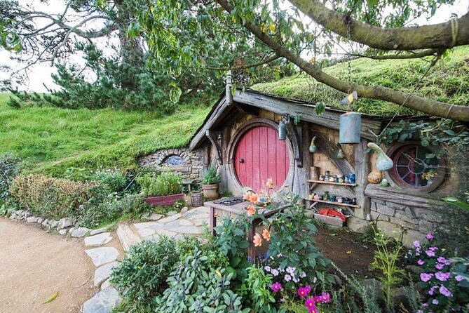 Hobbiton Movie Set Shore Excursion from Tauranga (6 Hours) - Key Points