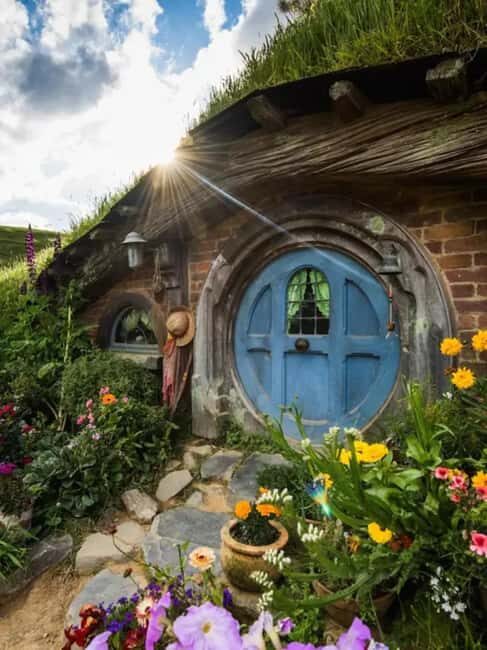 Hobbiton Movie Set Tour from Auckland with Tesla Model 3 - The Value of This Tour in Context