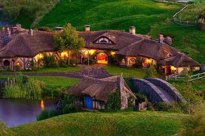 Hobbiton & Rotorua Small Group Day Tour inc Te Puia from Auckland - Who Is This Tour Best For?