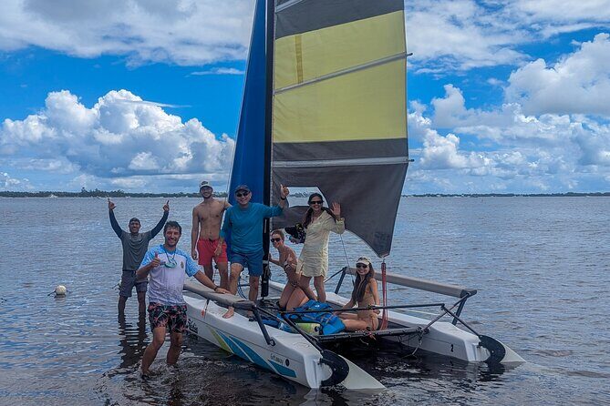 Hobie Cat Getaway 16' Rental at Hobie Beach - FAQ