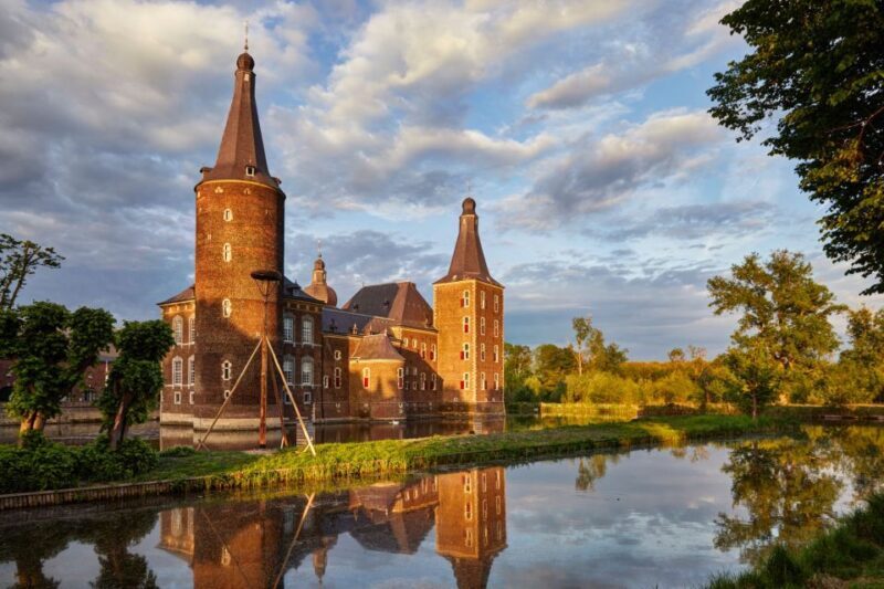 Hoensbroek: Entry Ticket to Hoensbroek Castle - Key Points