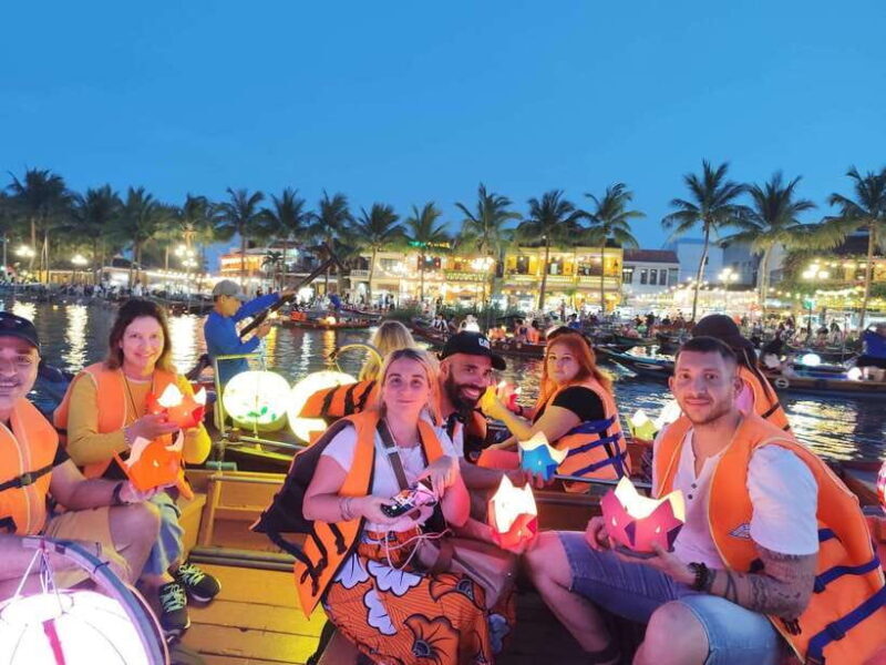 Hoi An Ancient Town: Boat Ride, Lanterns & Local Food Tour - Key Points