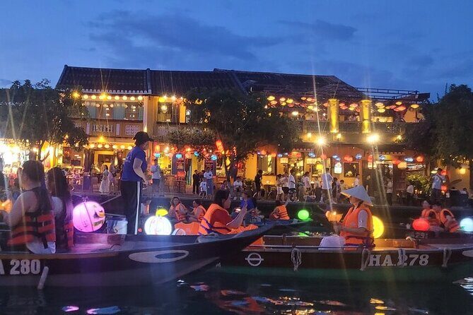 Hoi An Ancient Town Tour with Boat Ride and Lantern Release - Key Points