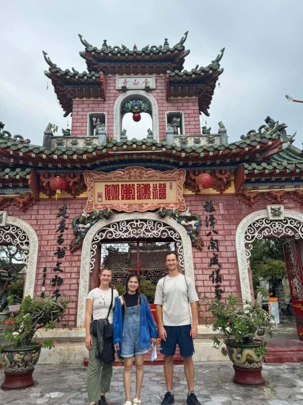 Hoi An: Ancient Town Walking Tour with Lantern Boat Ride - The Sum Up