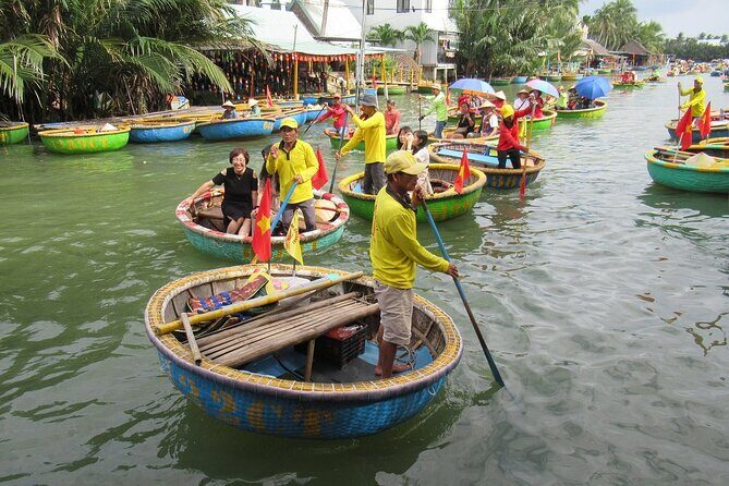 Hoi An Bamboo Basket Boat and Lantern River - FAQs
