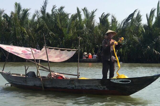 Hoi An basket boat and cooking class - A Closer Look at the Experience