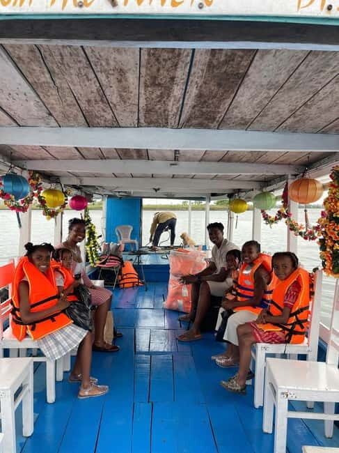 Hoi An : Basket Boat , River Cruise and Making Lantern Class - An In-Depth Look at the Tour Experience