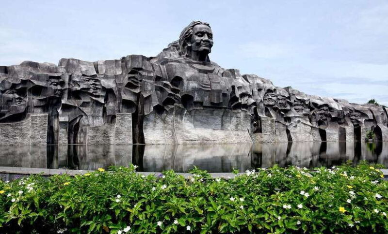 Hoi An: Car to Tam Thanh Mural Village - Mother Thu Monument - Optional Food Tasting in Tam Ky City