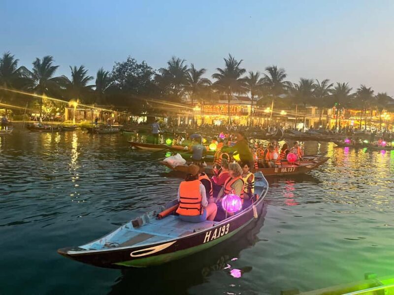 Hoi An City tour - Boat ride - Lantern Release from Danang - The Iconic Japanese Bridge: A Symbol of Cultural Fusion