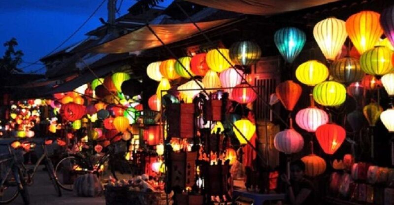 Hoi An City TourBoat RideRelease Flower Lantern on river - Key Points