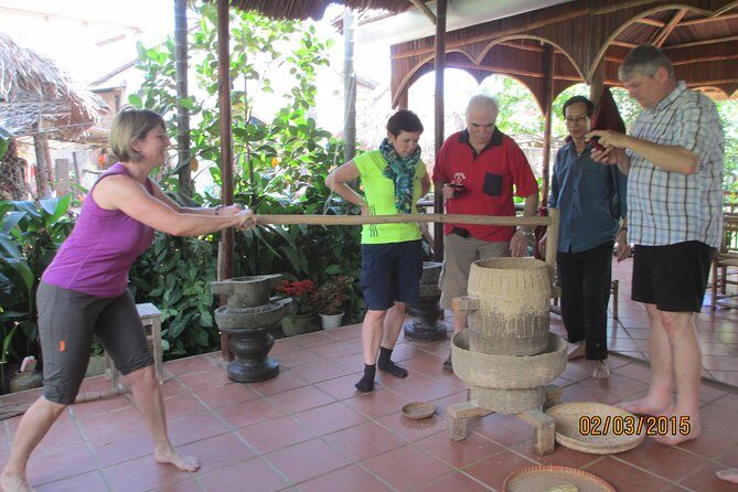Hoi An countryside biking - Basket Boat - Vegetable village - Local home Cooking - Who Is This Tour Best For?