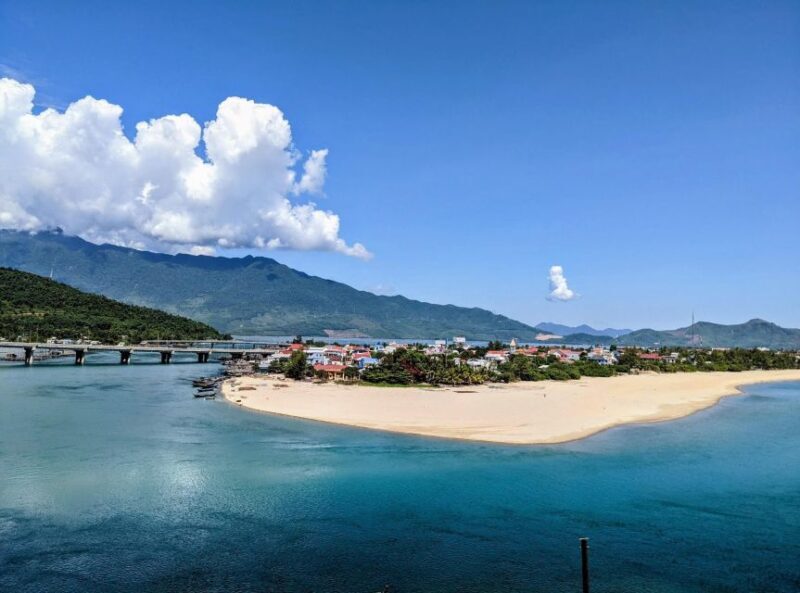 Hoi An / Da Nang : Hai Van Pass & Hue City Sites Deluxe Tour - FAQ