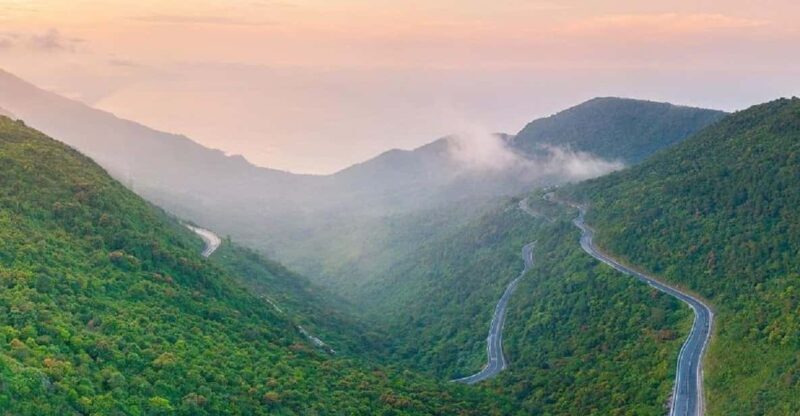 Hoi An/ Da Nang: Hue City Tour with HaiVan Pass - The Journey Begins: Comfort and Transportation