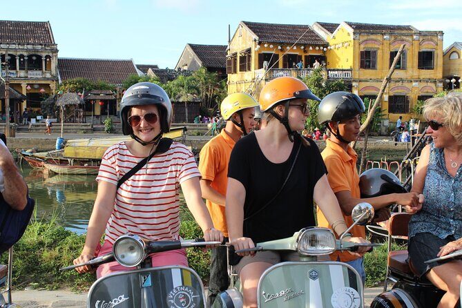 Hoi An foodie night tour by Vespa - Who Will Love This Tour?