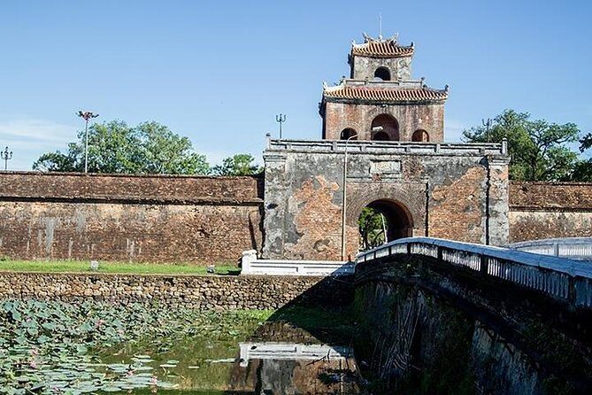 Hoi An: Full-day Imperial Hue And Scenic Hai Van Pass Discovery - Cruising the Perfume River and Visiting Thien Mu Pagoda