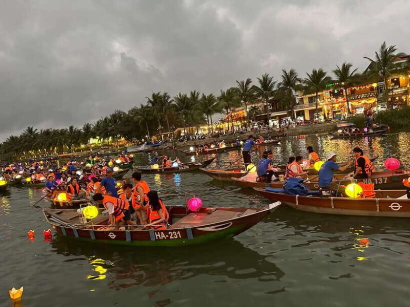 Hoi An: Guided Walking Tour with Local Food - The Sum Up