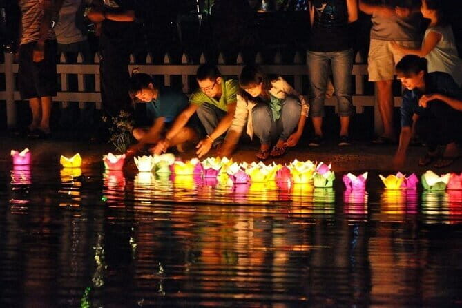 Hoi An Lantern Photoshoot: Boat Ride, Lantern Shop & Release - Who Will Love This Tour?