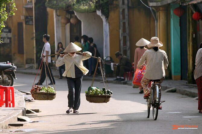 Hoi An Local Food by Motorbike and Teh Dar Bamboo Circus Show - An In-Depth Look at the Tour Experience