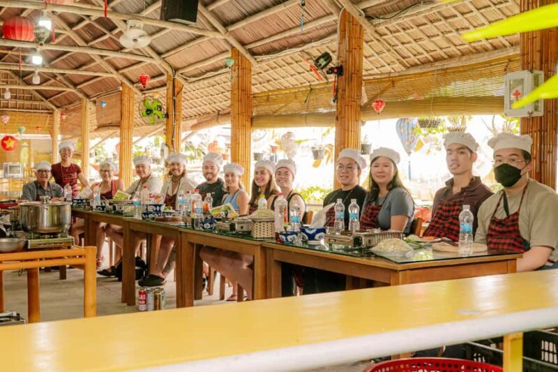 Hoi An: Local Market, Basket Boat Ride & Cooking Class Tour - FAQs