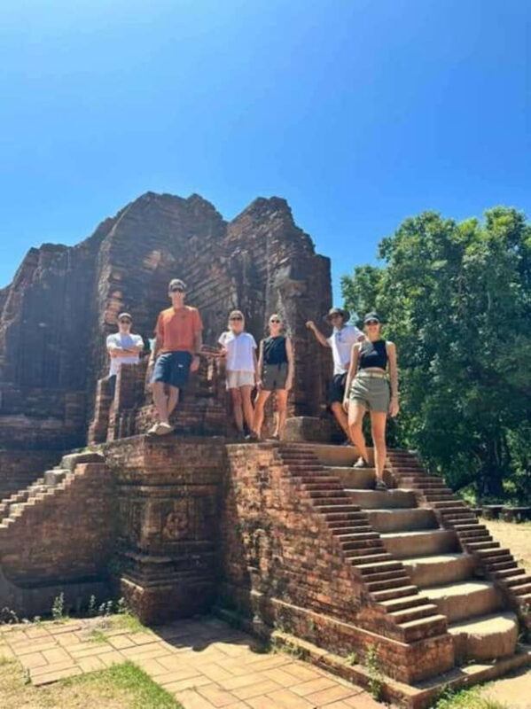 Hoi An: My Son Holly Land & Cruise Luxury Group Morning Tour - Cruise on the Thu Bon River: A Peaceful Return