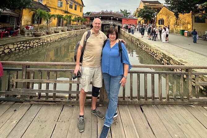 Hoi An Old Town pravite walking tour and special drink - FAQ