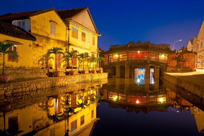 Hoi An old Town Walking Tour included Temple and Boat Tour - A Close Look at the Hoi An Old Town Walking Tour