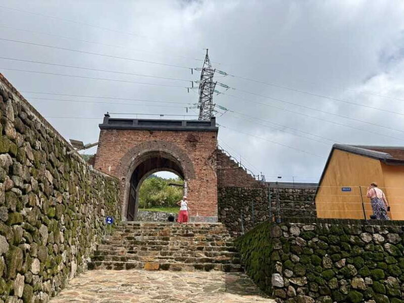 Hoi An: Private Car to Phong Nha with Sightseeing Stops - FAQ