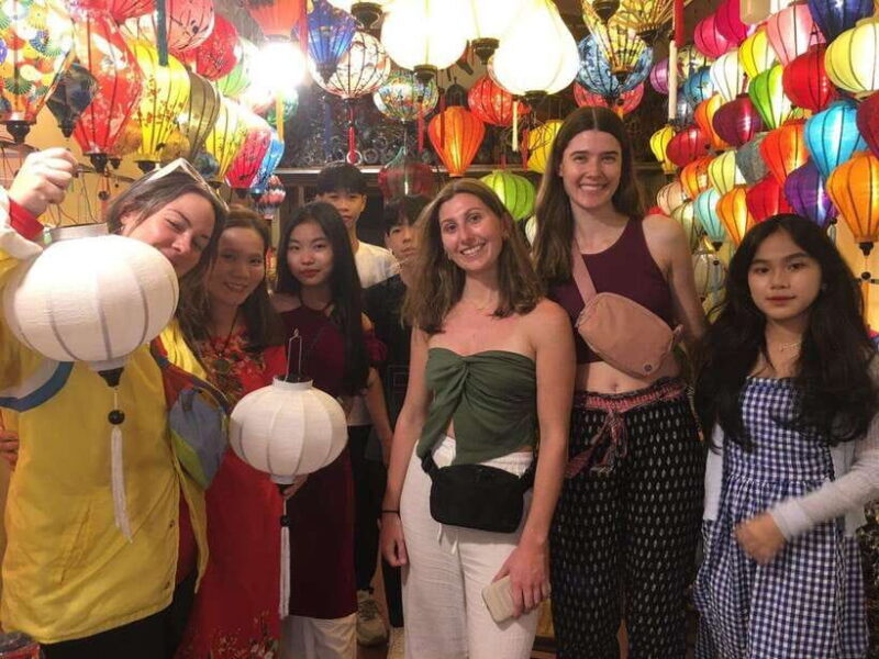 Hoi An seafood, tropical fruits tasting and making lantern. - Analyzing the Value