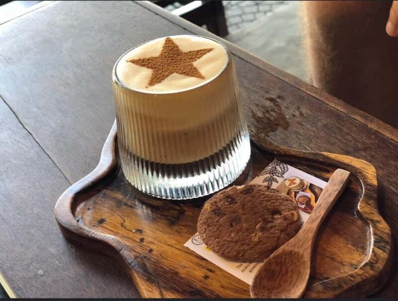 Hoi An Street Food Tour Walking Tour with Local Foodies - Practicalities: Timing, Accessibility, and Comfort