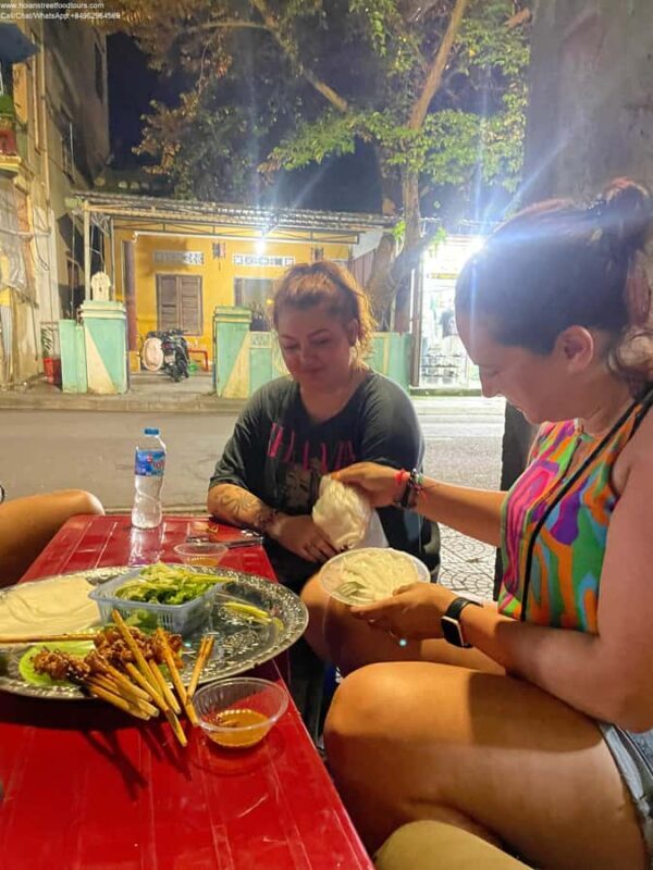 Hoi An: Street Food Walking Tour with Tastings - Authenticity and Local Experience