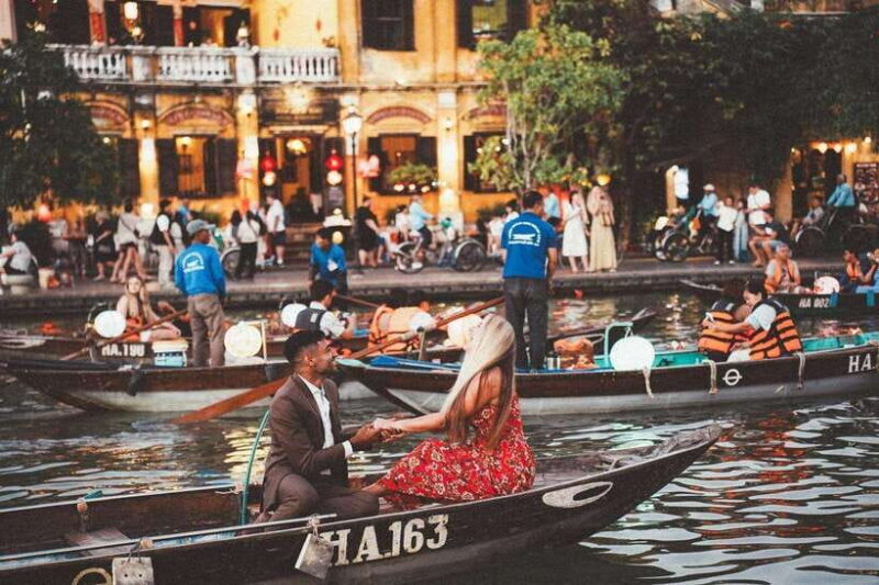 Hoi An: Sunset Boat Proposal & Couple Photoshoot Tour - Who Will Love This Experience?
