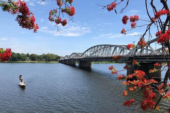 Hoi An to Hue by Private Car with English Driver & Scenic Stops - FAQ