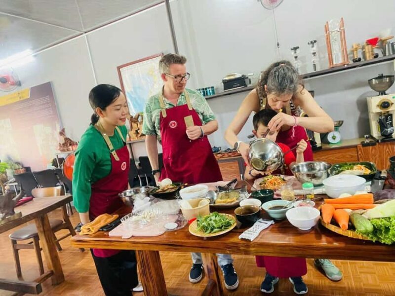 Hoi an: Vegan Cooking Class with Lantern-Making - Practical Details and Value